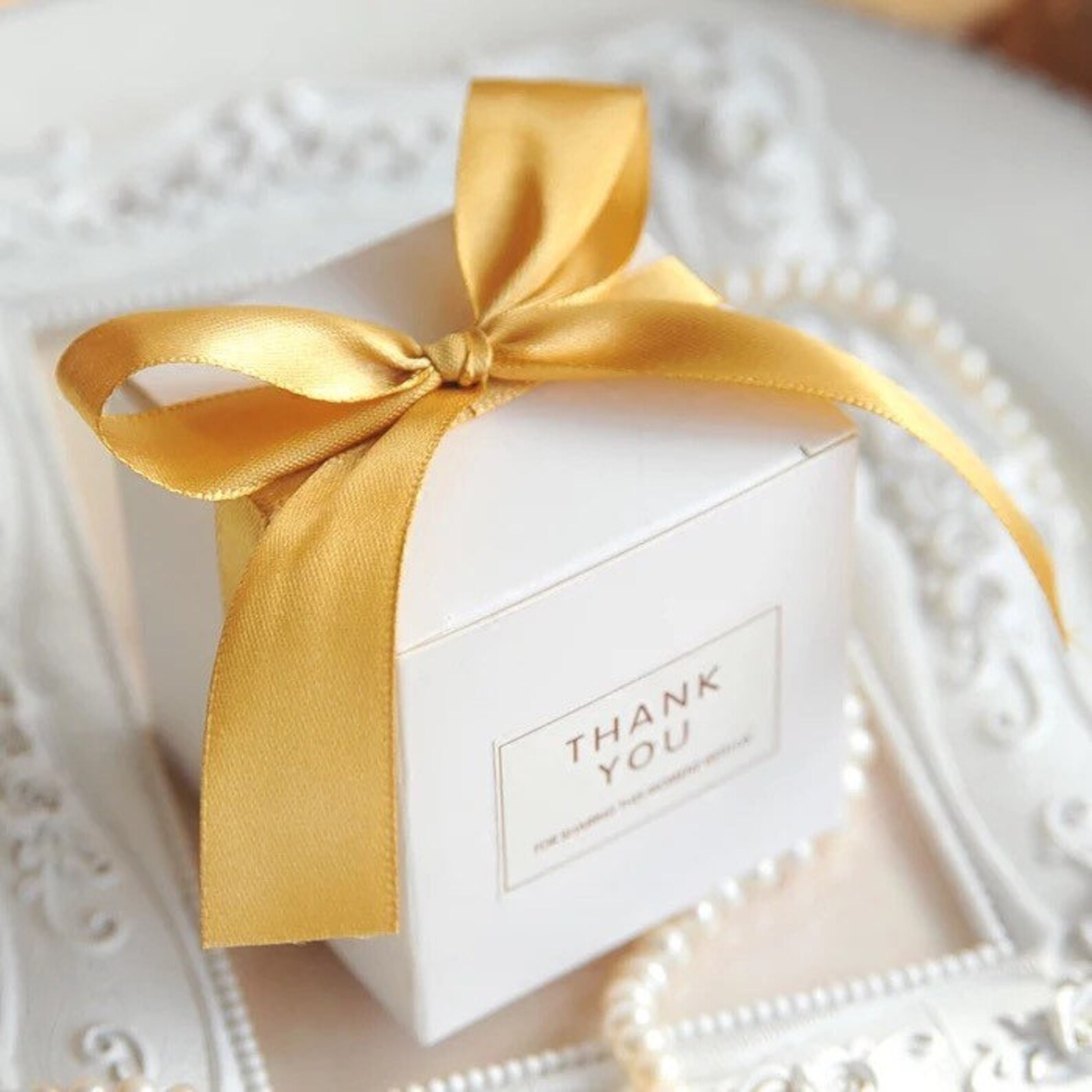 Pack of 100 Wedding White Favor Boxes With Stickers • Cookie Chocolate ...