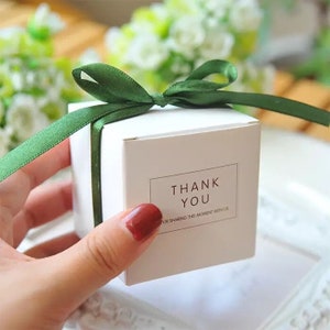 Pack of 100 Wedding White Favor Boxes With Stickers • Cookie Chocolate ...