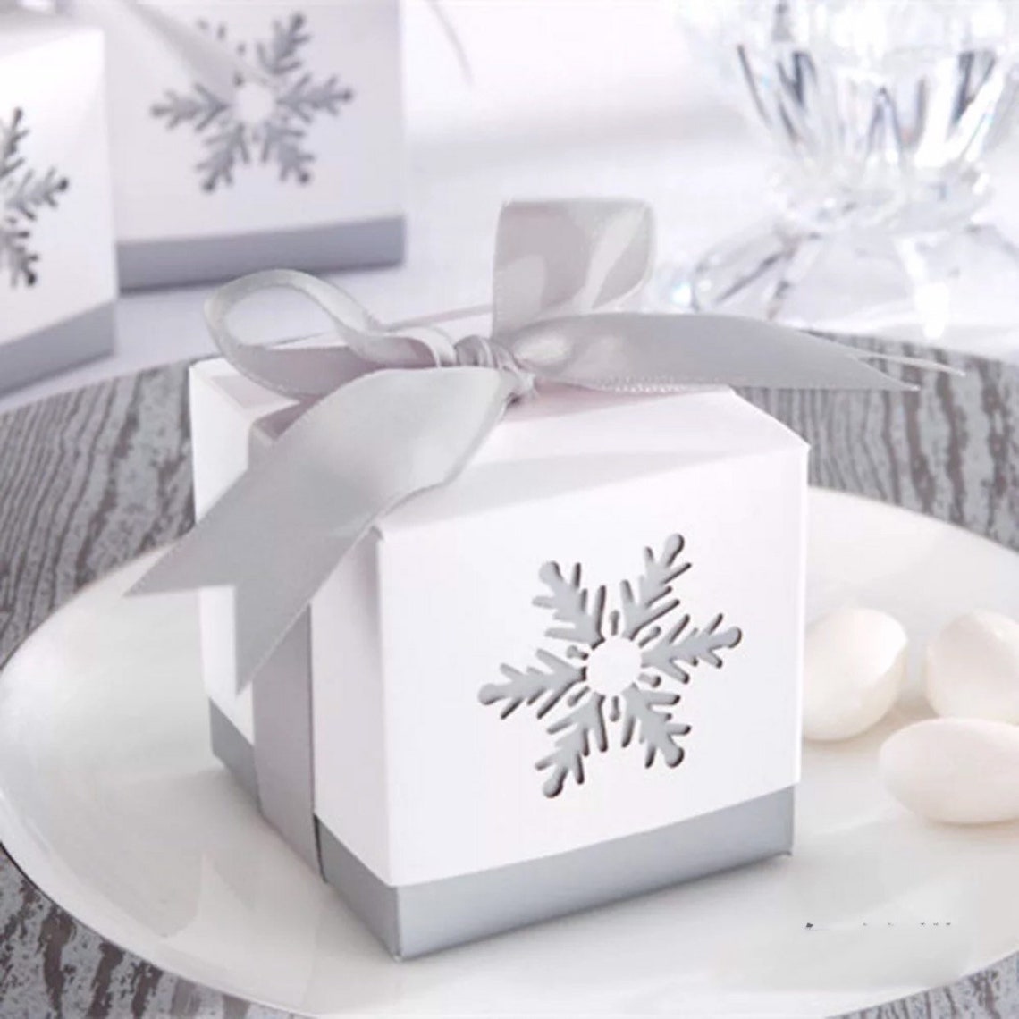 100 Silver Grey Snowflake Favor Boxes Winter Wedding - Etsy