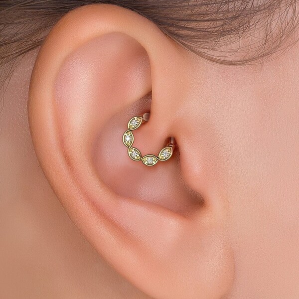 Daith Piercing - Etsy