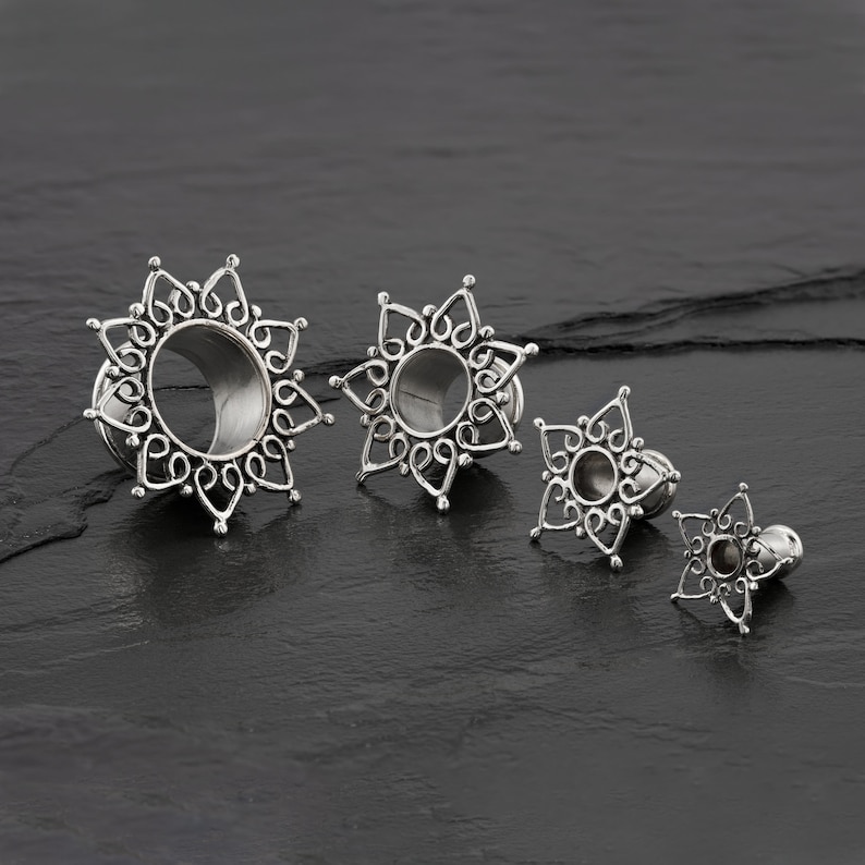 4g Plugs 5mm Tunnels Ear Gauges Ear Tunnels Plugs and - Etsy