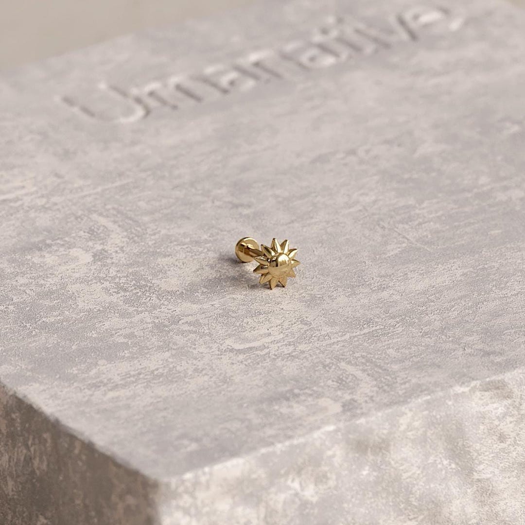 Tiny 14K Gold Tragus Stud, Solid Gold Sun Stud Earring, Labret Piercing ...