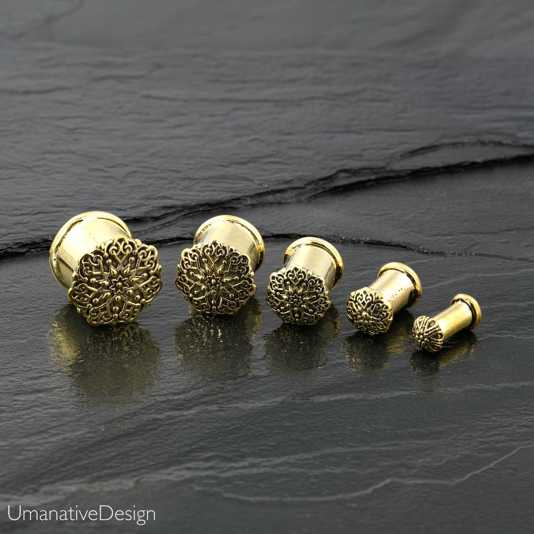 Gold Ear Plugs, Ear Gauges, Plugs and Tunnels, Flower Gauges, Tunnel ...