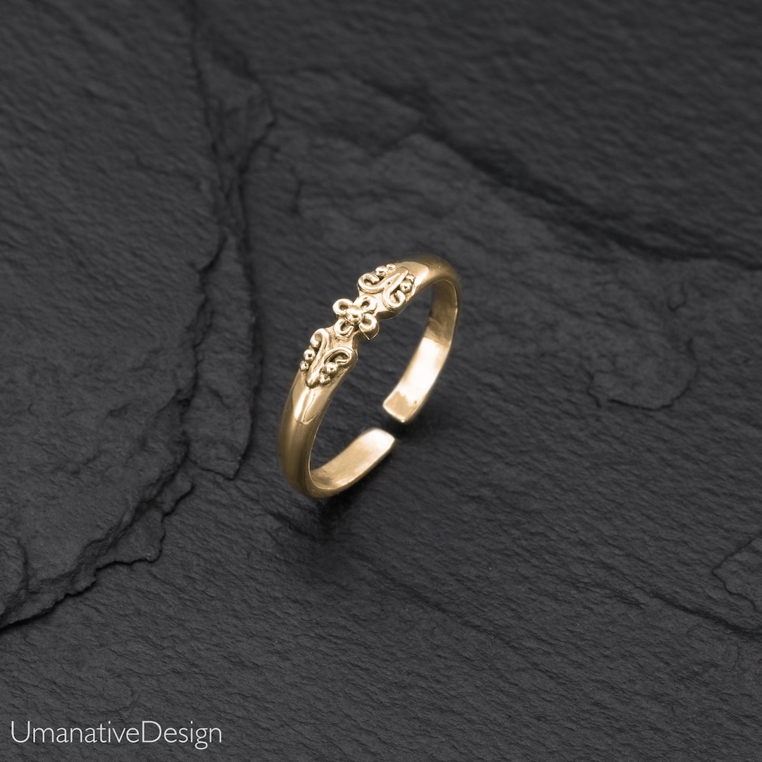 Gold Toe Ring, Adjustable Toe Ring, Flower Toe Ring, Boho Toe Ring, Minimalist Toe Ring, Thin ...