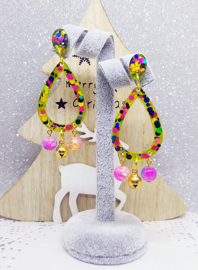 Green Crystal Resin Christmas Earrings With Rainbow Glitters - Etsy