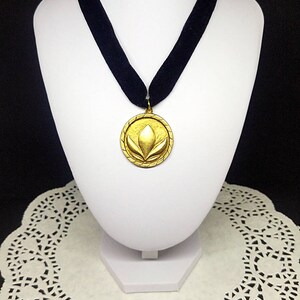 Frozen Inspired Resin Princess Anna Necklace - Cosplay Jewelry: Black ...