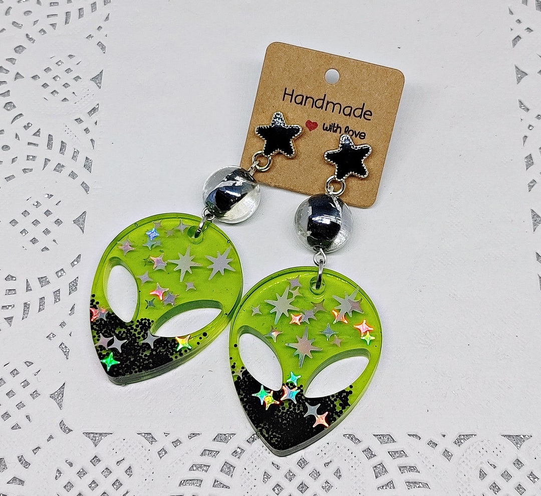 Alien Head Olographic Earrings Glitter Resin Green Earrings - Etsy