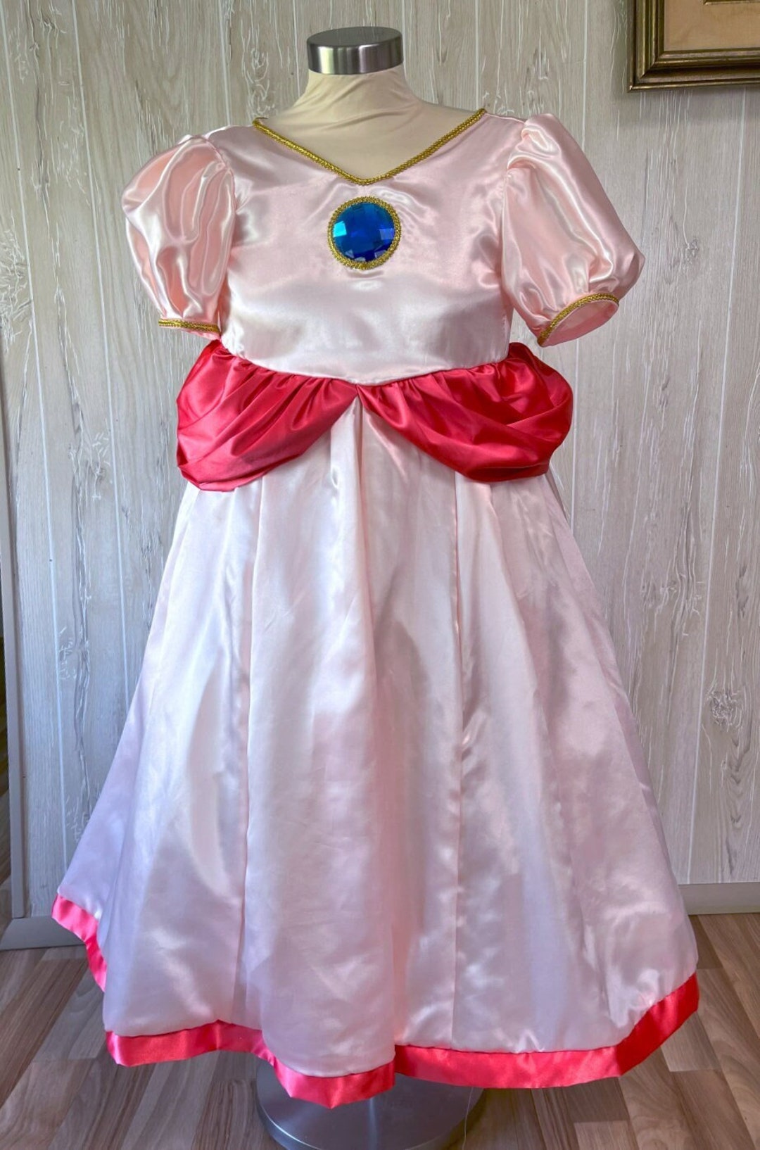 Princess Peach - Etsy