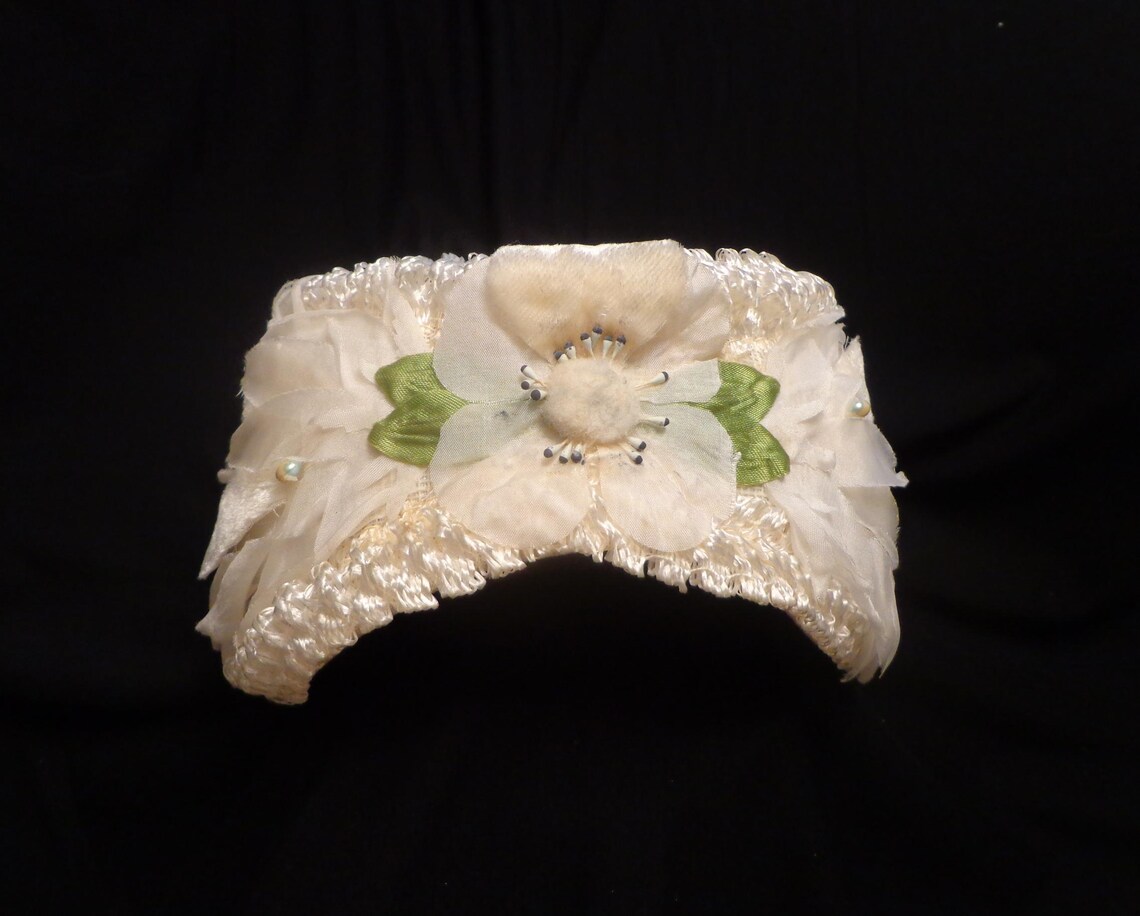 VINTAGE Small Formal White Hat - Etsy