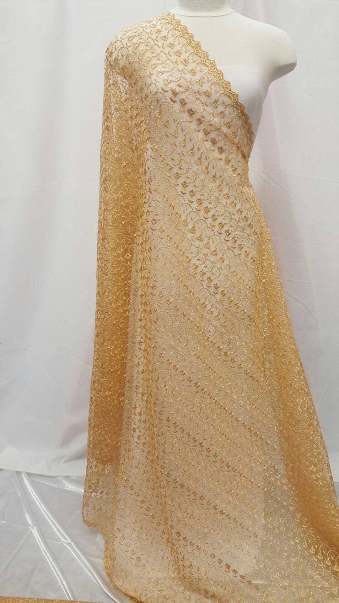 Gold Lace Embroidered Small Flowers Floral Mylar Double Scalloped ...