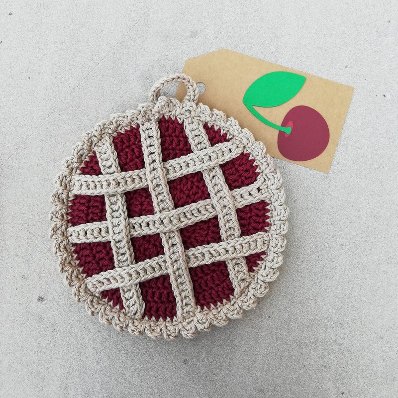 Crochet Cherry Pie - Etsy