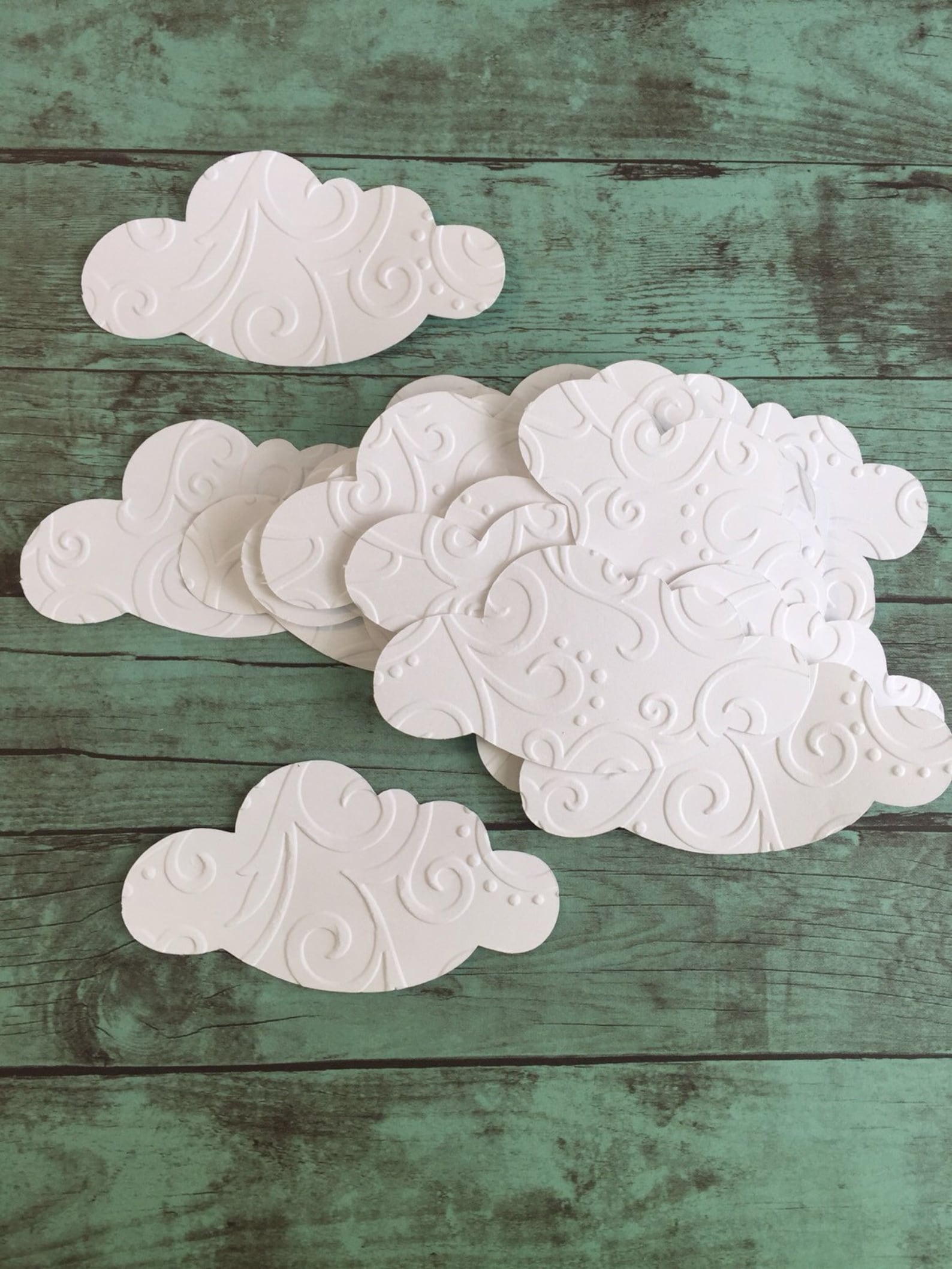 Embossed Cloud Die Cut - White Paper - Pack of 25 - Summers, Textured ...