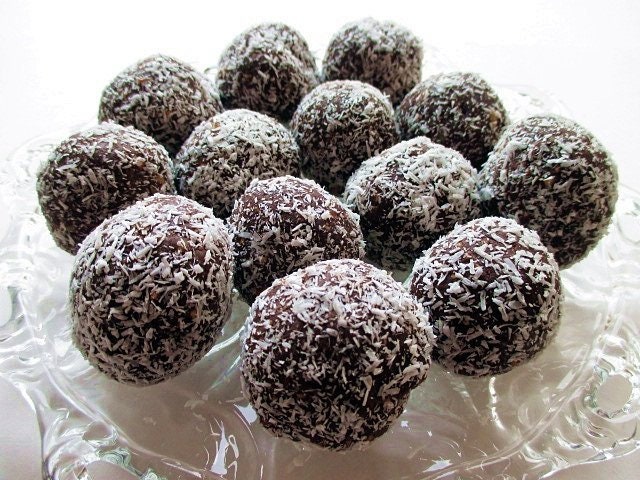 Rum Chocolate BALLS kókuszgolyó Chokladboll Kokosboll - Etsy