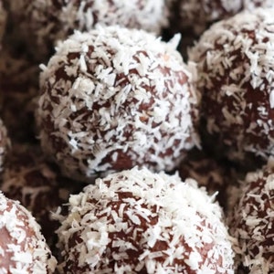 Rum Chocolate BALLS (kókuszgolyó; Chokladboll; Kokosboll) Hungarian ...