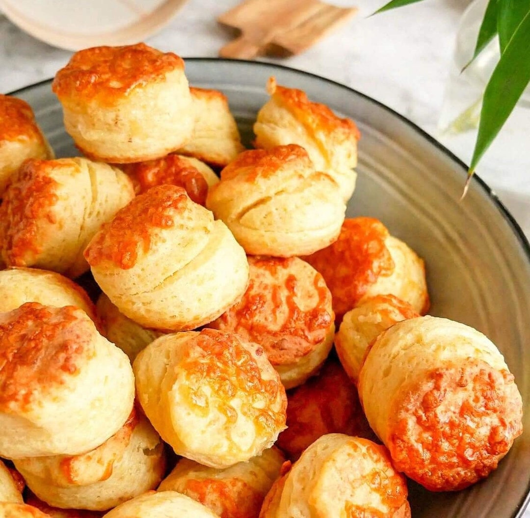 Pogácsa Pork or Cheese Crackling Bacon Biscuits * Sajtos or Tepertős ...