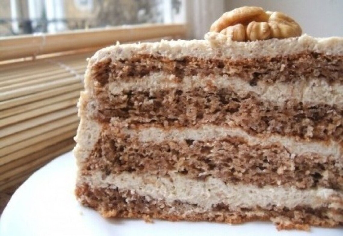Hungarian Walnut Torte (dios Torta) Easter Dessert Cake - A Perfect ...