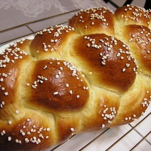 HAND BRAIDED "challah" BREAD (kalach, Kalacs) - Plain, Sesame Seed ...