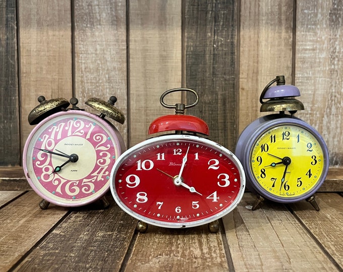 Vintage Alarm Clocks Mechanical Wind up Mid Century Home Decor Retro ...