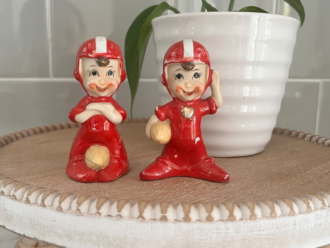 Vintage Football Salt and Pepper Shakers Fall Kitchen Decor Retro Home ...