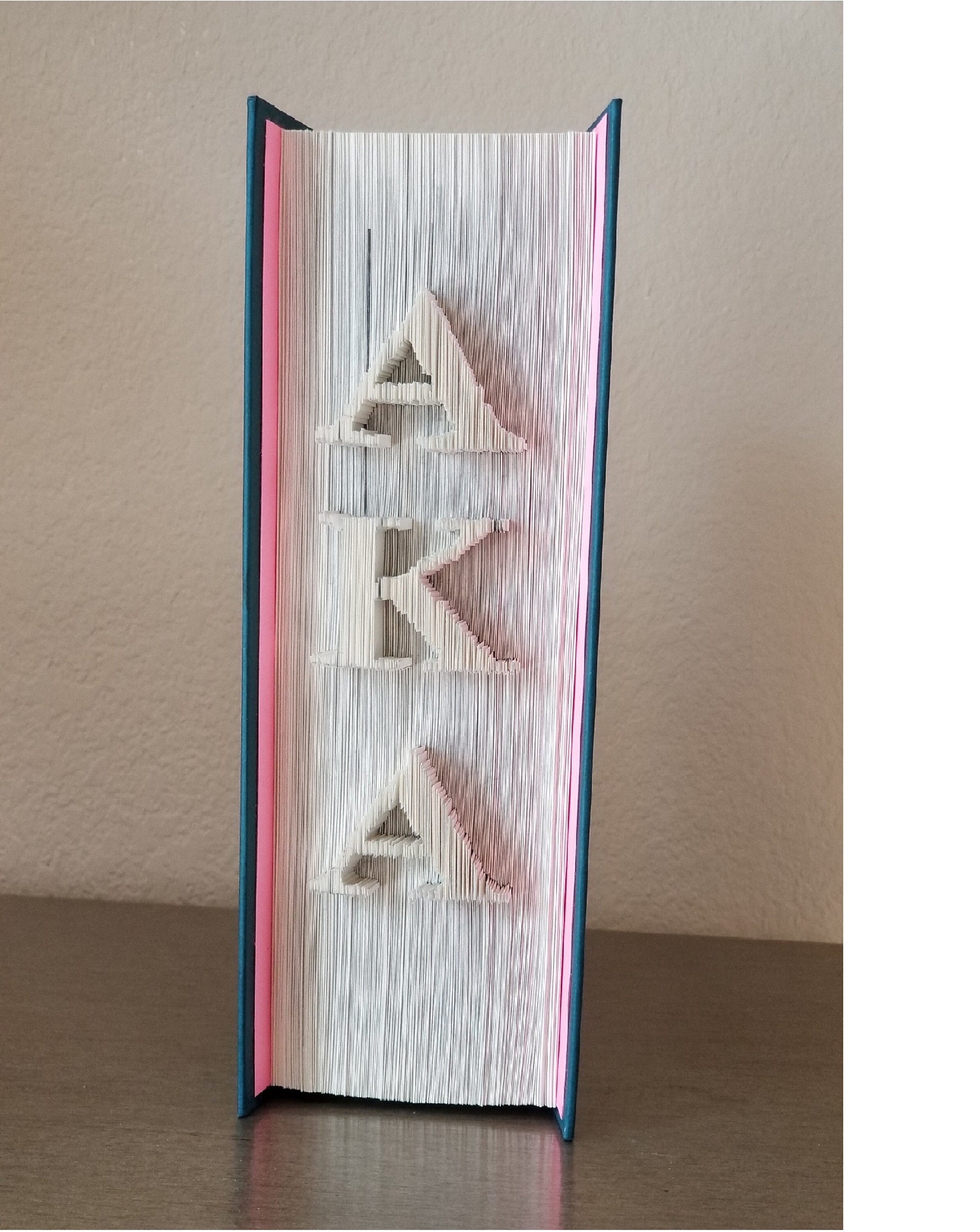 Alpha Kappa Alpha (ΑΚΑ) - Greek-letters, Vertical Sculptured, Unique ...
