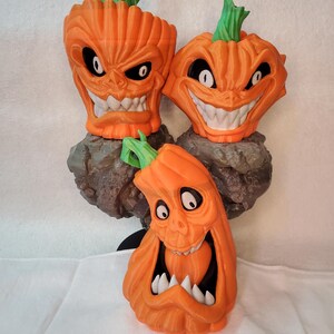 3D Printed Jack-o'-lantern Set: Spooky Halloween Table Decor - Etsy