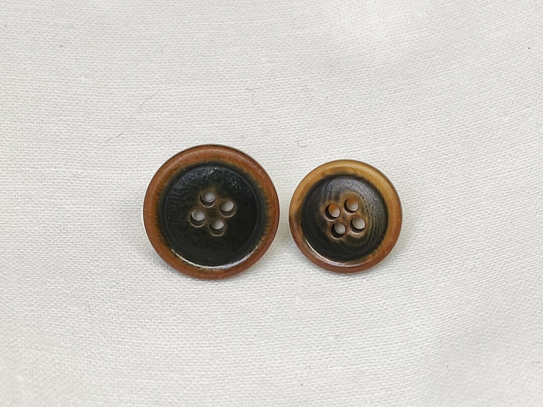 Dark Green Corozo Buttons, Burnt Rim, 15mm,18mm or 20mm, Pack of 10 ...