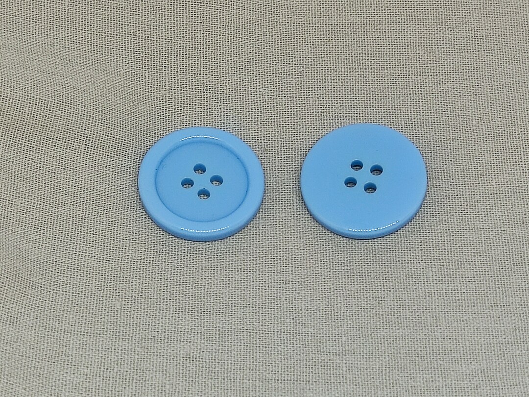 Clown Buttons Royal Blue/ Light Blue/ Beige, 10mm to 25mm, Pack of ...