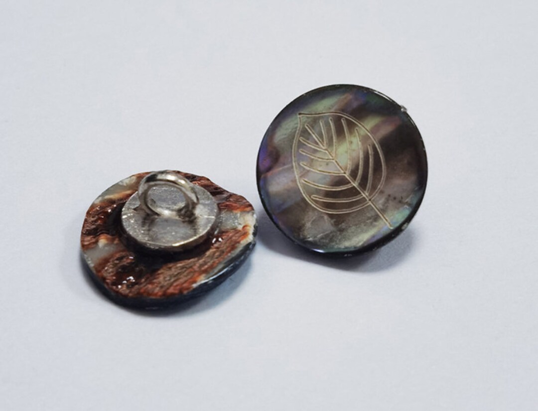 Real Abalone Shell Button Grey, Metal Shank Back, Leaf Design, 12.5mm/0 ...