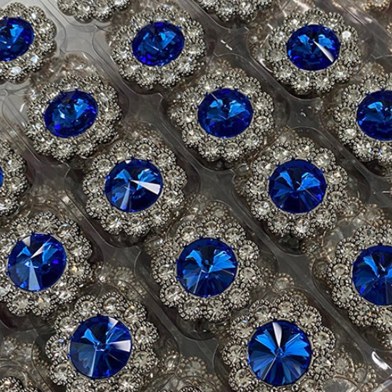 Ladies Buttons - Etsy