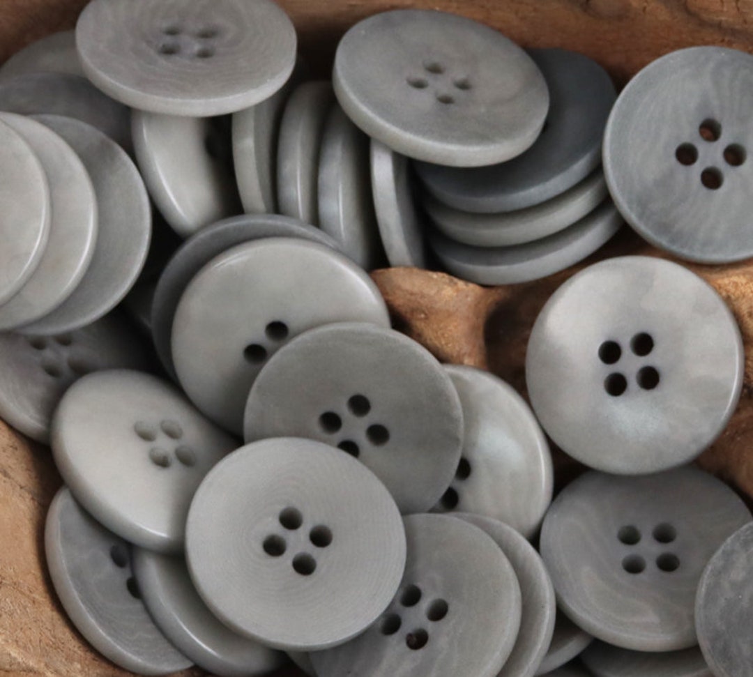Corozo Flat Buttons Grey, 11.5mm, 15mm, 17.5mm, 20mm or 25mm, Pack of ...