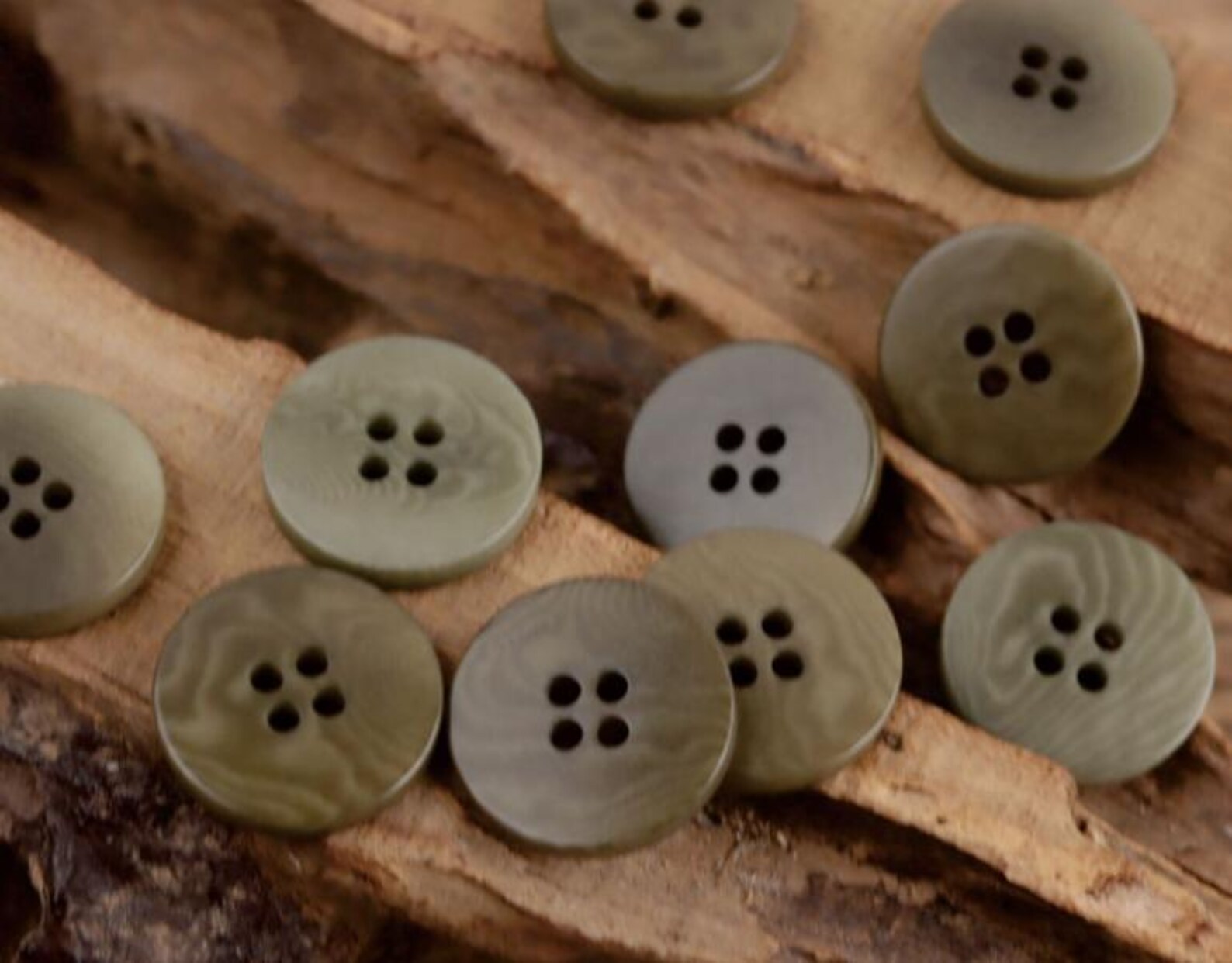 Olive Green Corozo Buttons, Flat, Colour May Vary Slightly, 15mm, 18mm ...