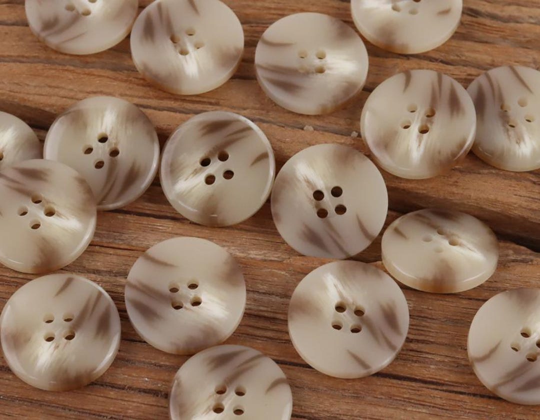 Beige 4 Holes Buttons, Plastic, 15mm to 27.5mm, Pack of 10B1017 - Etsy