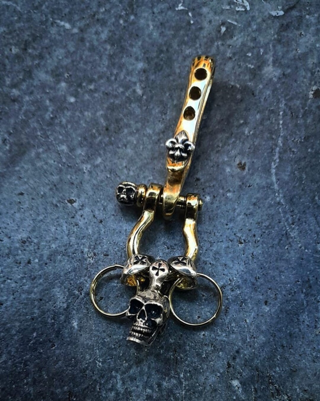 Skull Key Fob With Heavy-duty Brass Shackle and Durable Leather Belt ...