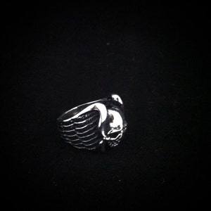 Ride With Attitude: the Biker Skull Ring - Etsy