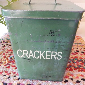 Cracker Box Vintage Farmhouse Canister Kitchen Storage Metal Cookie Jar ...