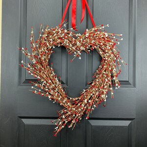 Valentine's Day Heart Wreath - Etsy