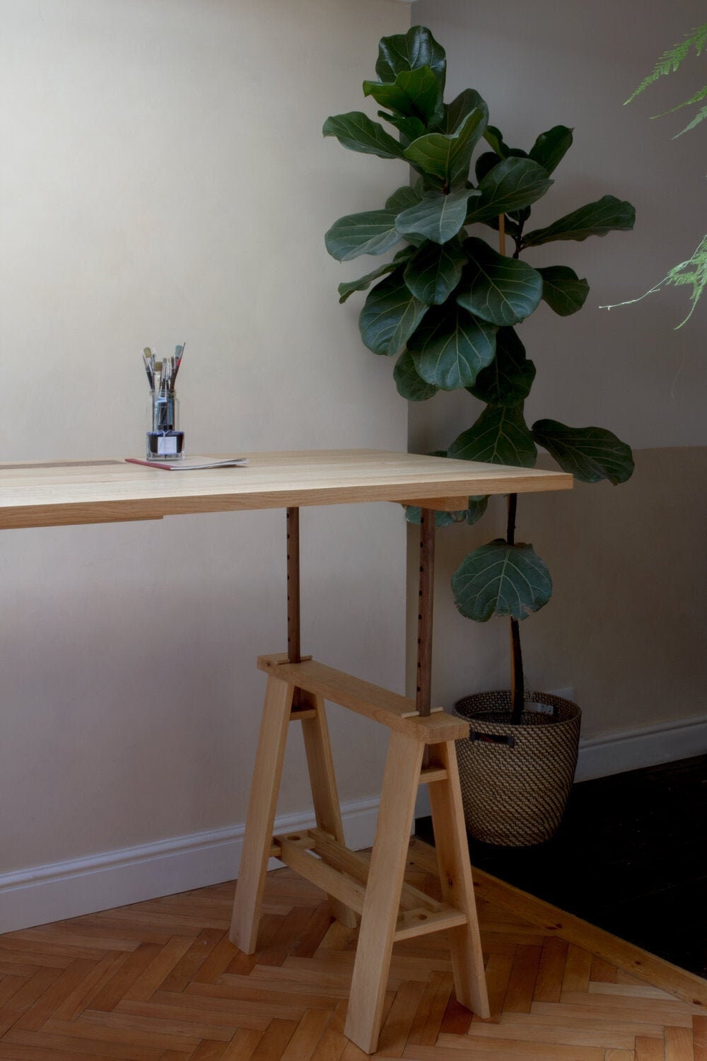 Konk ‖ Lohi Adjustable Desk ‖ Bespoke Sizes Available ‖ Modern Oak ...