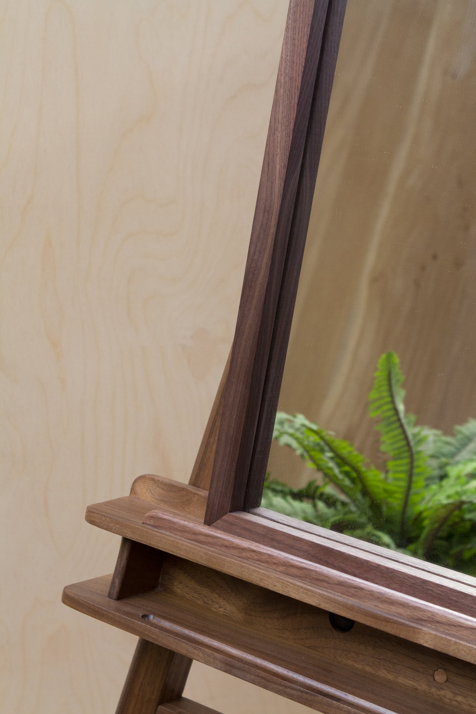 Konk 'namdjou' Easel Mirror Solid Walnut Mid - Etsy