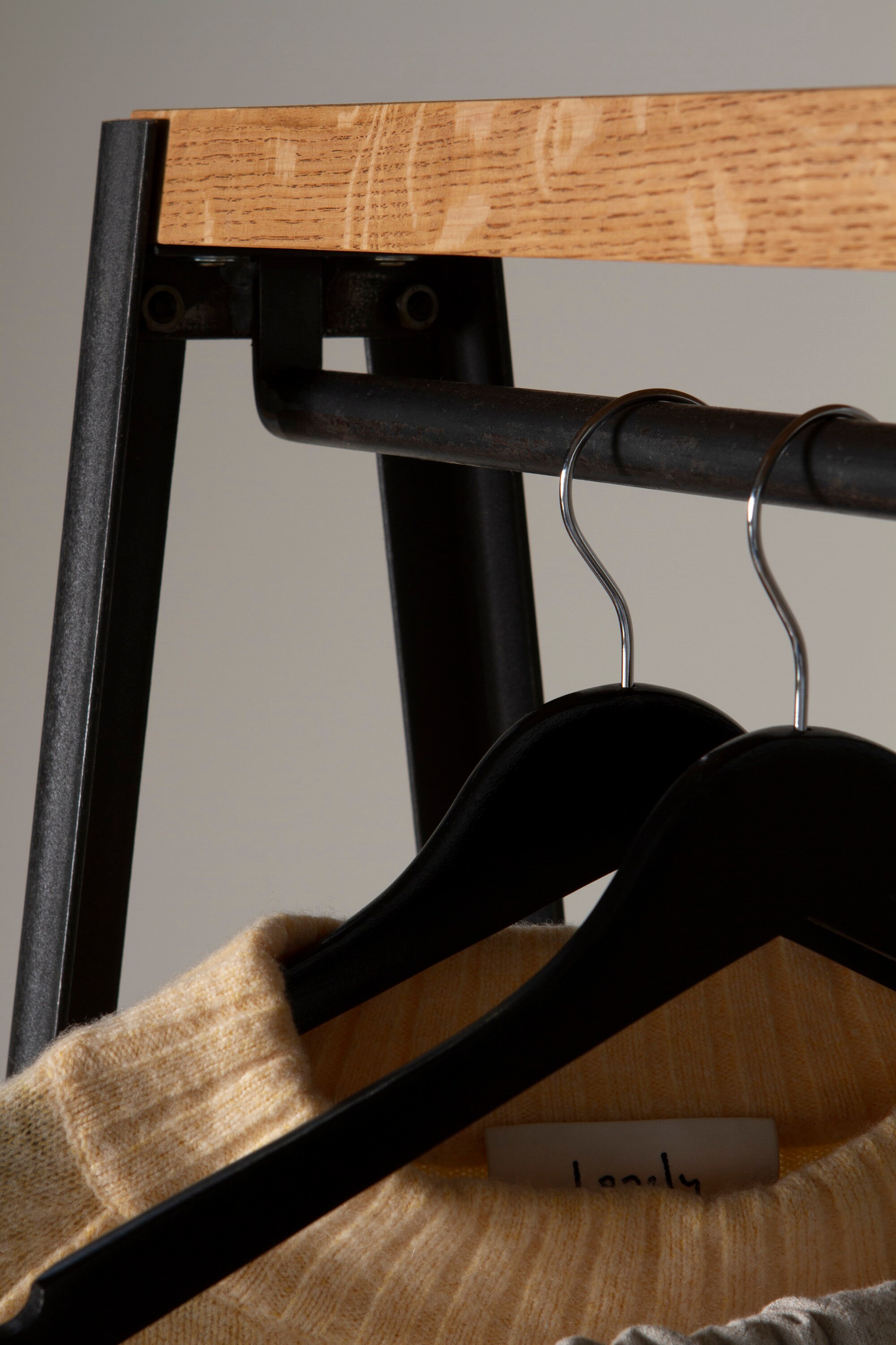 Konk 'simple' Oak Clothes Rail metal Bespoke - Etsy