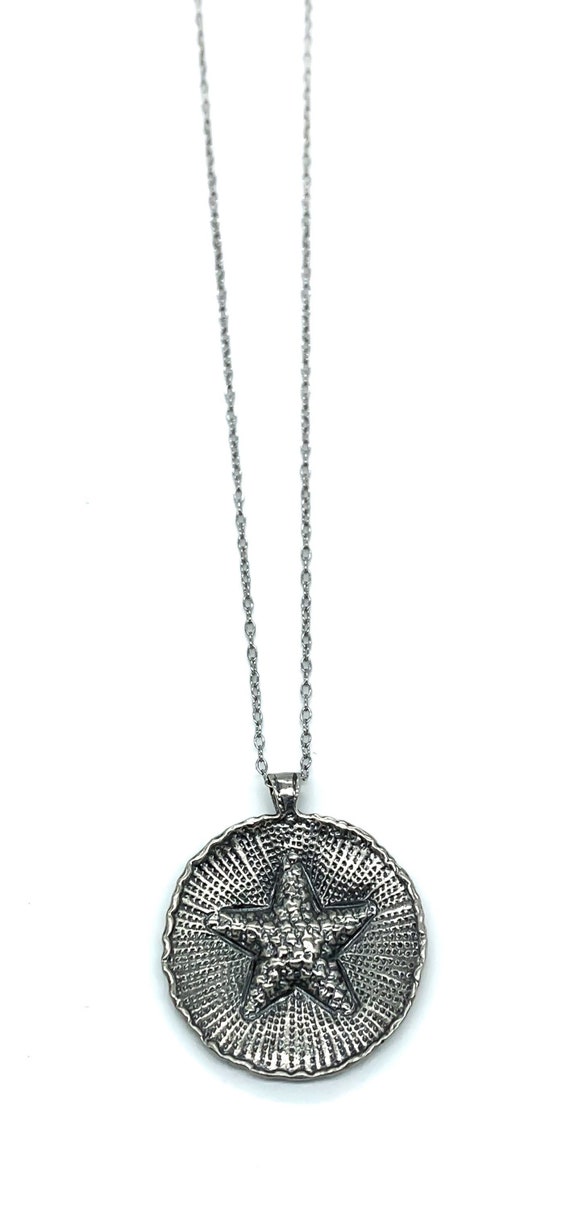 Sterling silver starfish necklace - Gem