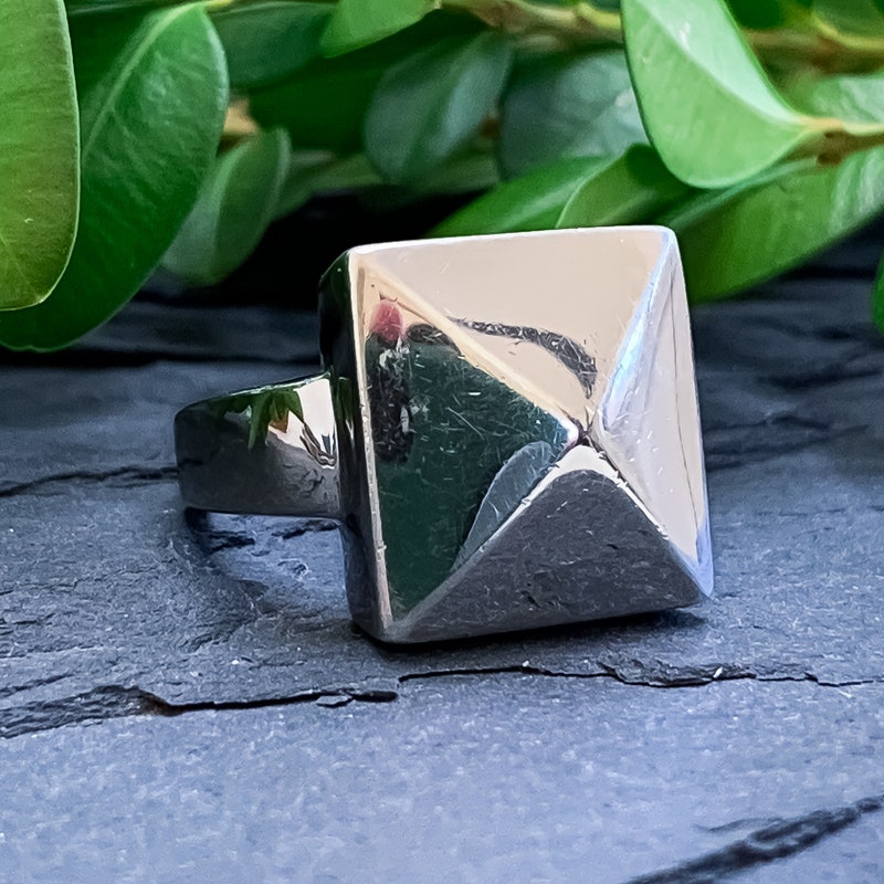 Silver Pyramid Ring - Etsy