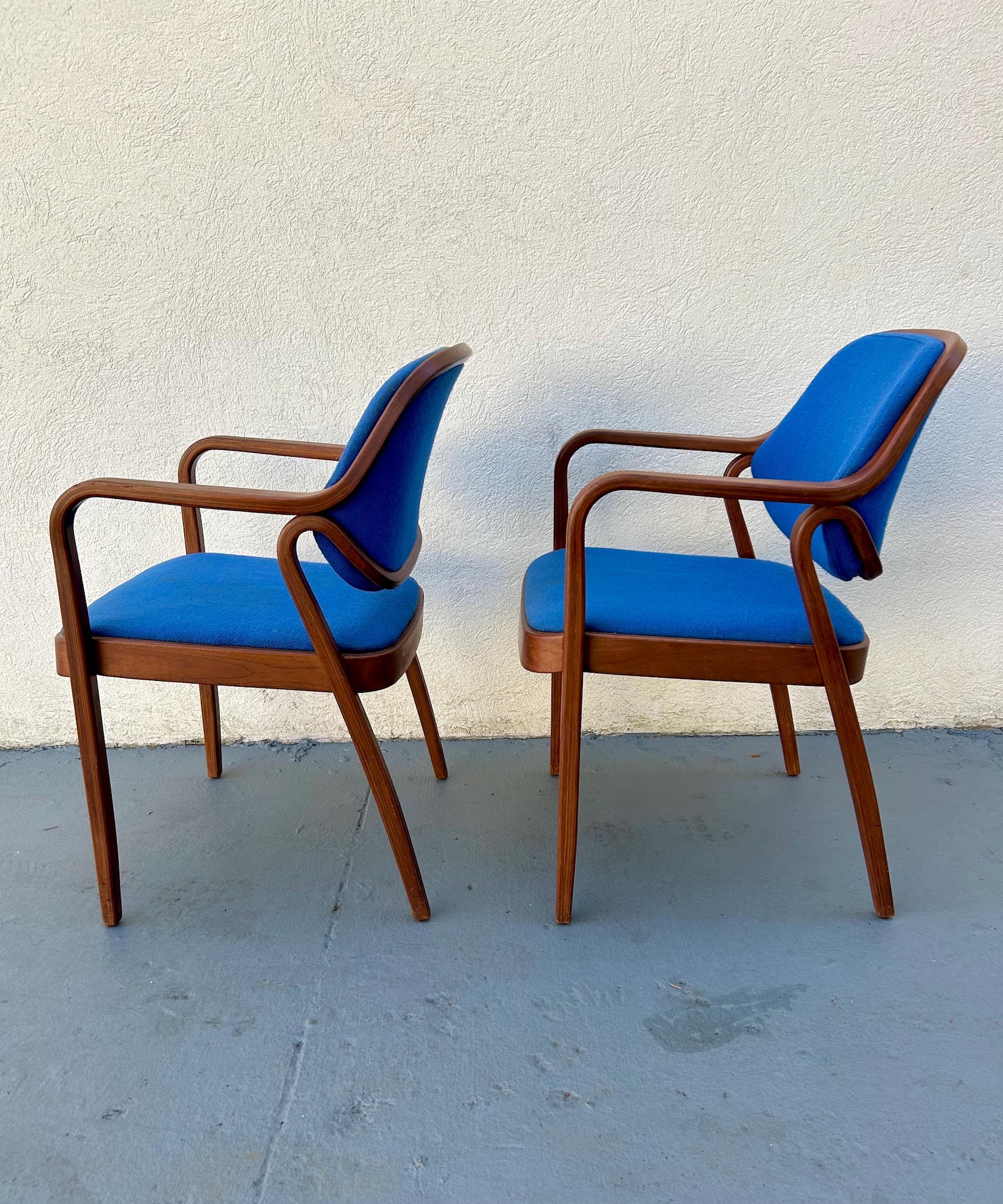 Vintage Pair of MCM Knoll Lounge Chairs (see Shipping Info in the ...