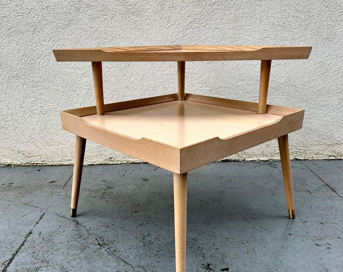 Vintage Mid Mod Tier Corner Table - Etsy