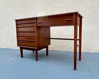 Vintage Desks - Etsy