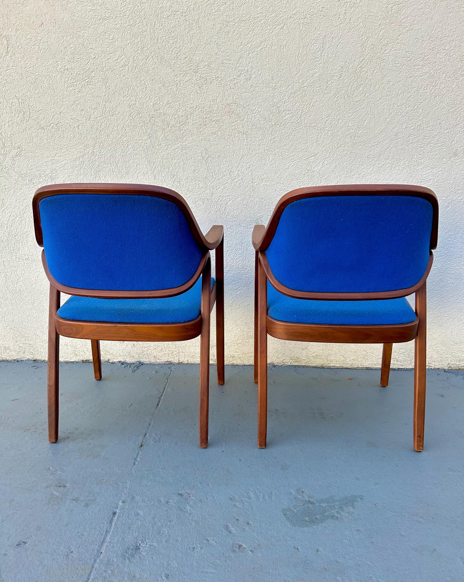 Vintage Pair of MCM Knoll Lounge Chairs (see Shipping Info in the ...