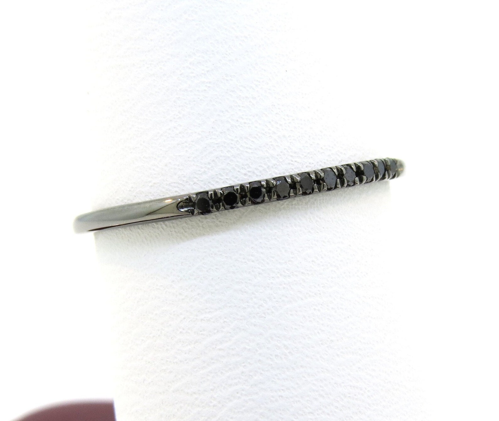 14K Solid White Gold Black Rhodium Plated 0.07ct Black Diamond - Etsy