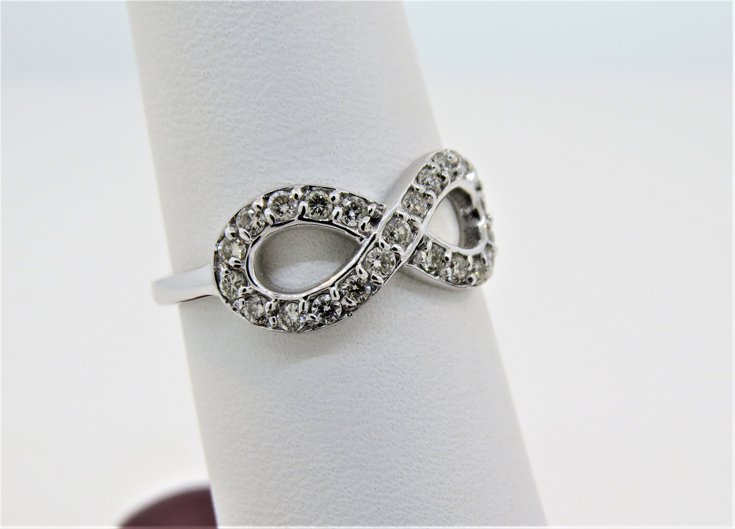 14K White Gold 0.42ct Diamond Infinity Ring Diamond Criss | Etsy