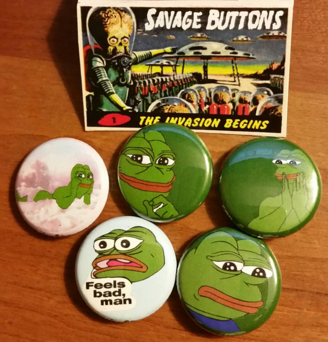 Pepe Frog Pin Set of 5- 1 Inch Buttons | Pin Badges | Memes | Feels Bad ...