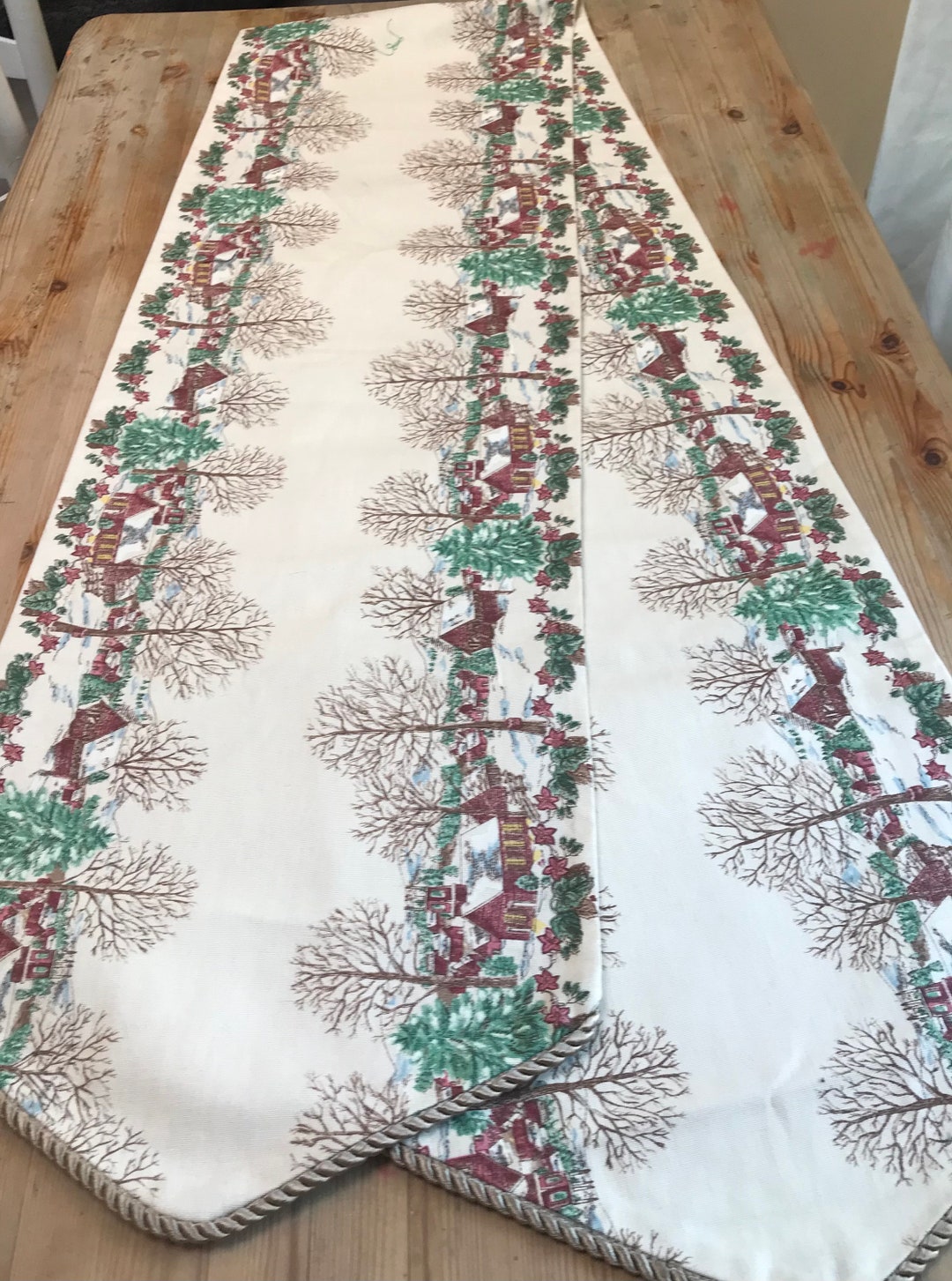Christmas/winter Table Runner, Extra Long, Vermont Scene - Etsy