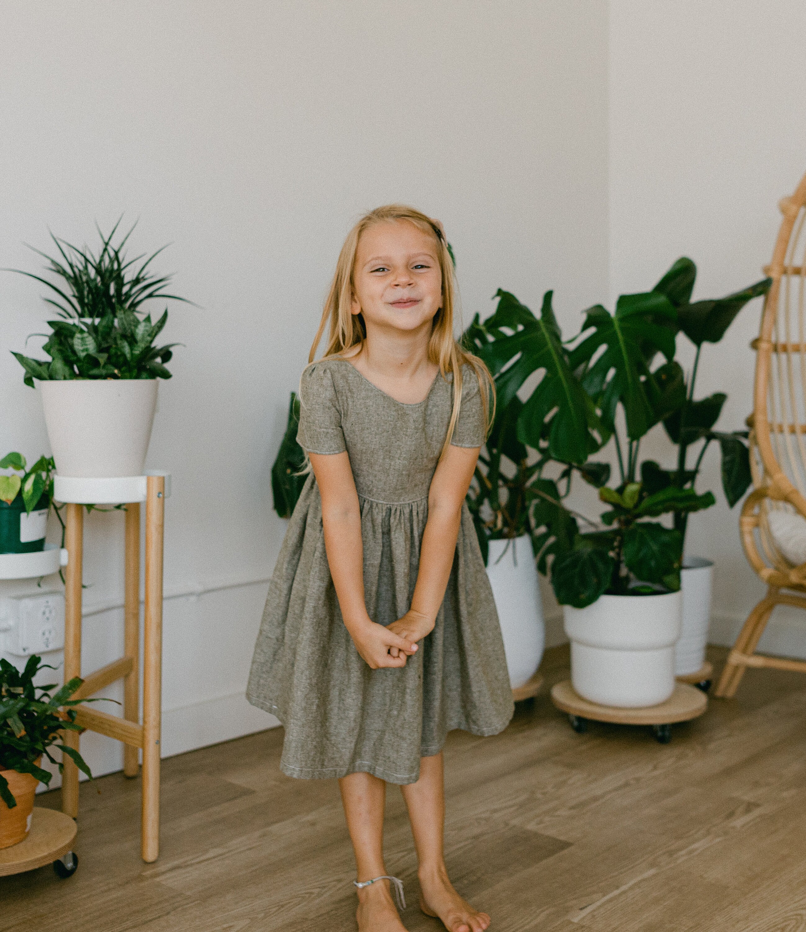 Girls Linen Olive Dress / Minimalist Classic Toddler Dress / - Etsy